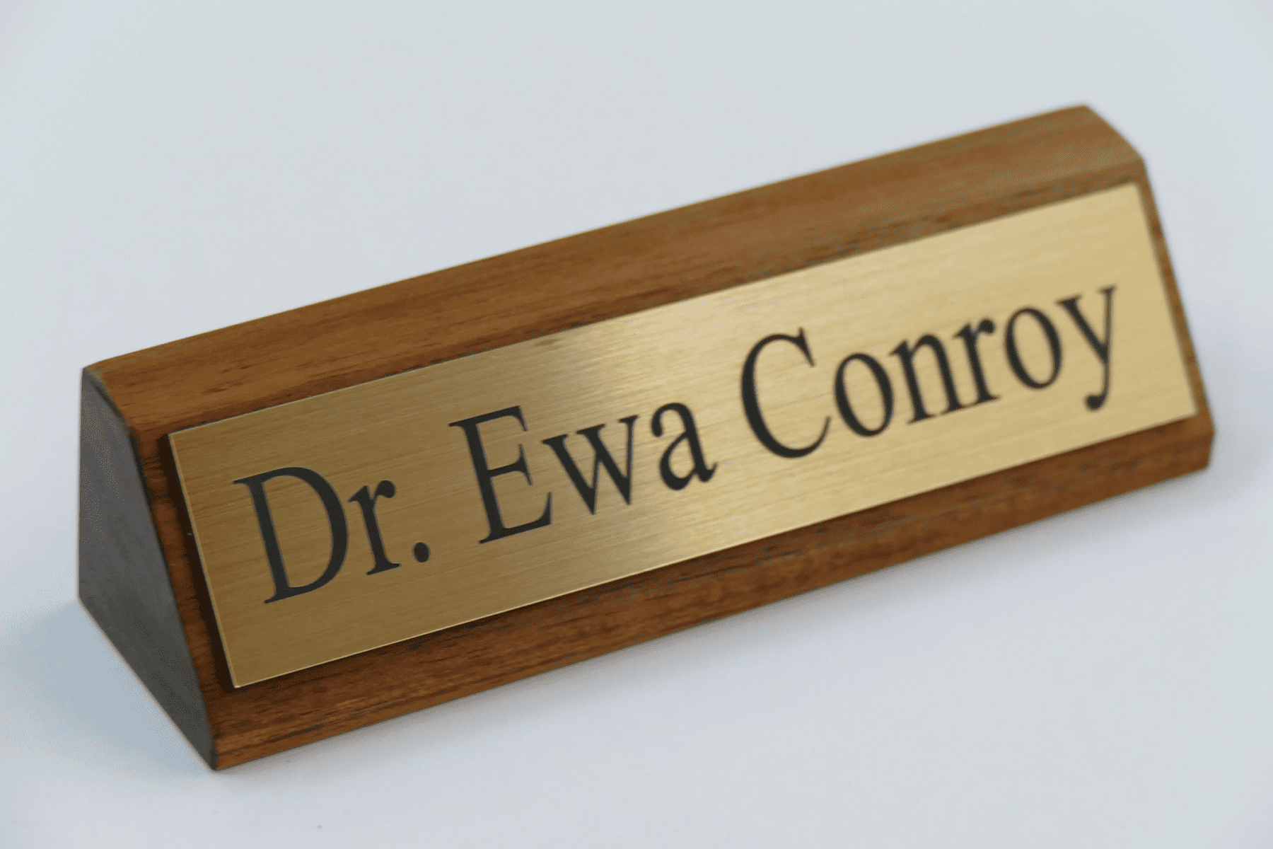 Name Tags - Awards, Signs & Trophies